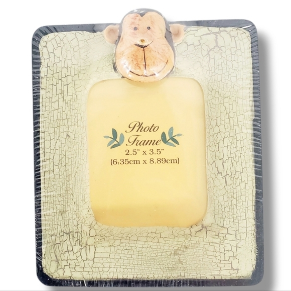 Accents | Safari Animalthemed Photo Framenew Monkey Picture Frame 3d ...